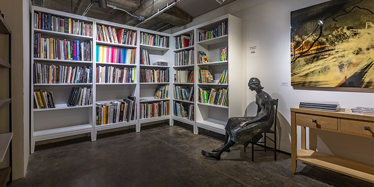 Sasse Museum of Art | Art Library